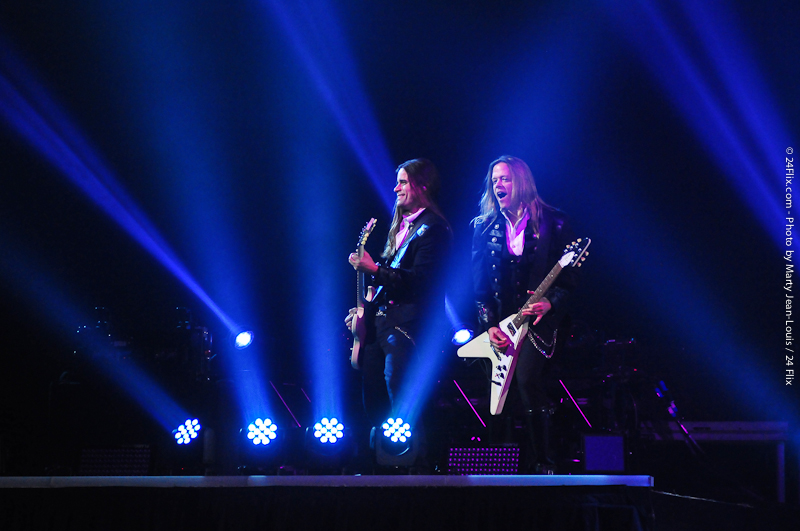 Trans Siberian Orchestra Rocks The Christmas Bells – 24 Flix