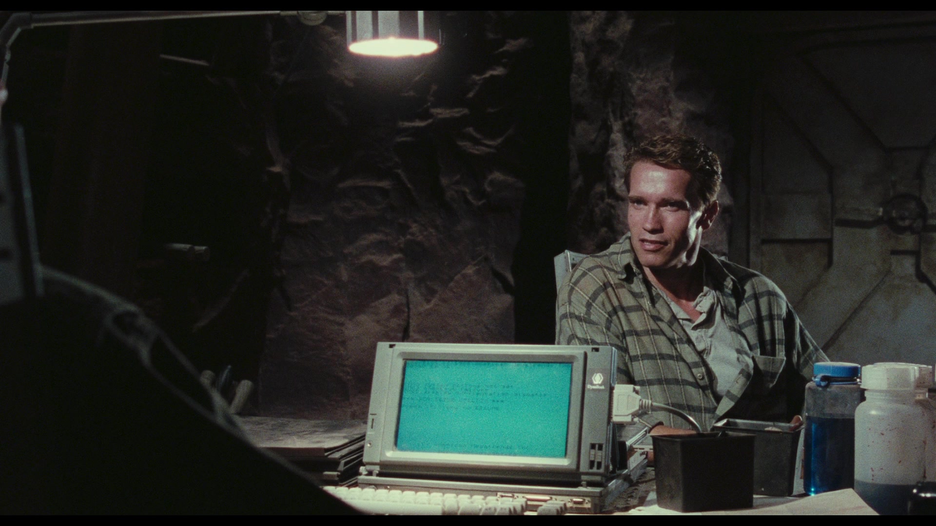 Anyone know this mystery machine from Total Recall 1990? (No relation ...