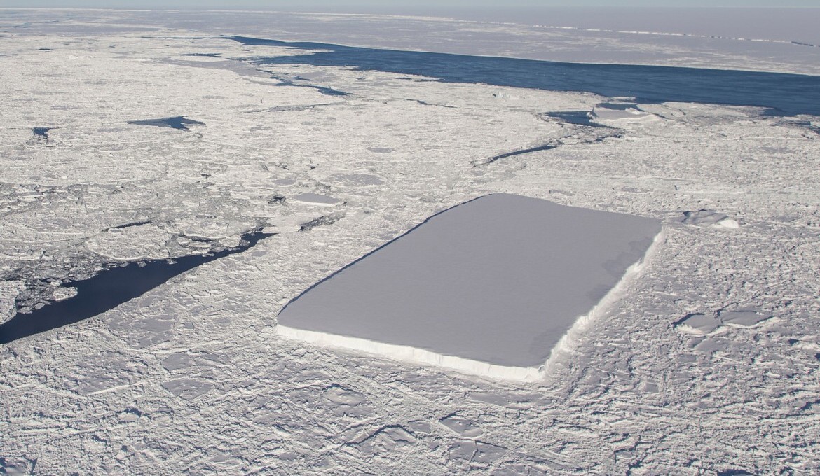 The scientific explanation of the rectangular iceberg captured by NASA ...