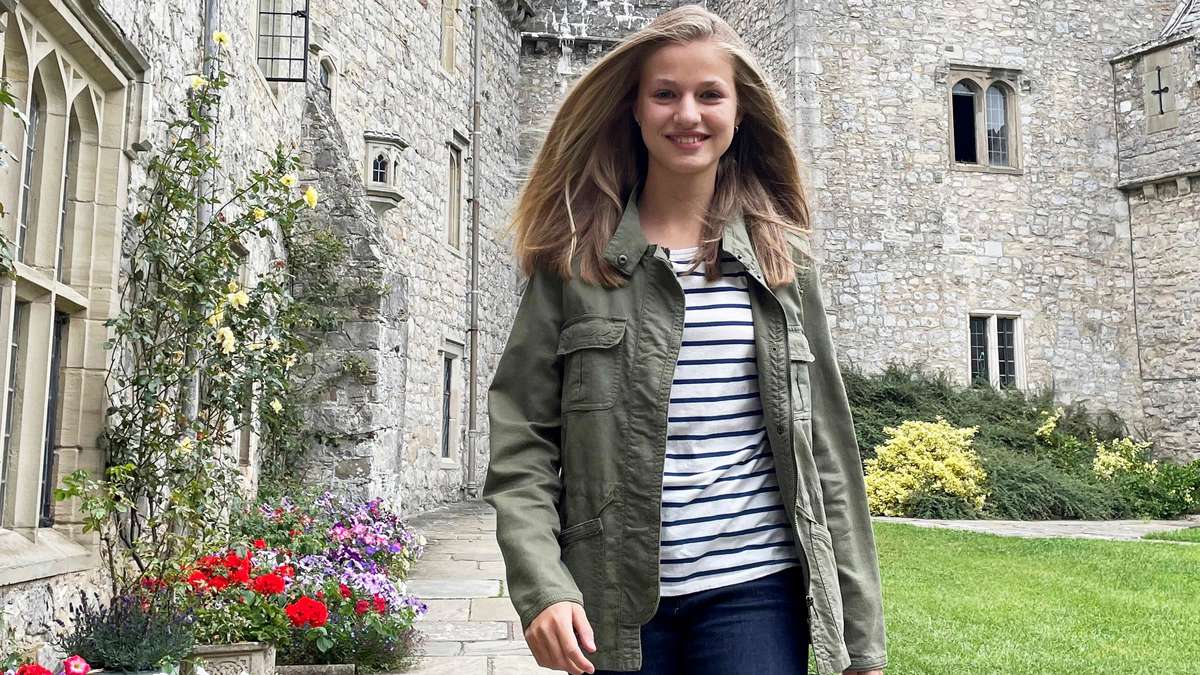Crown Princess Leonor in love? Secret friend at boarding school - Padeye