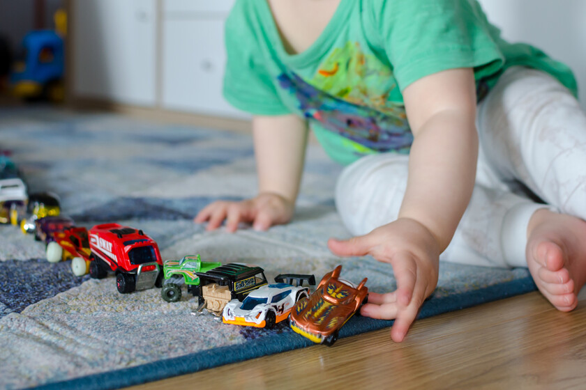 When children line up their toys: why do they do it and what can it ...