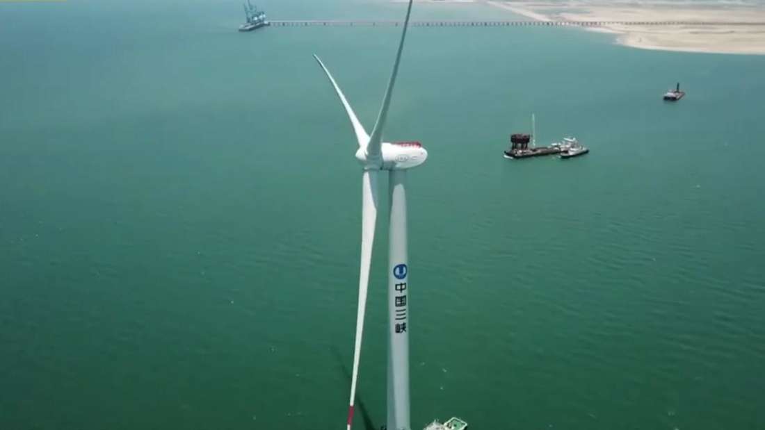 Electricity for 30,000 households: China is building the world's ...