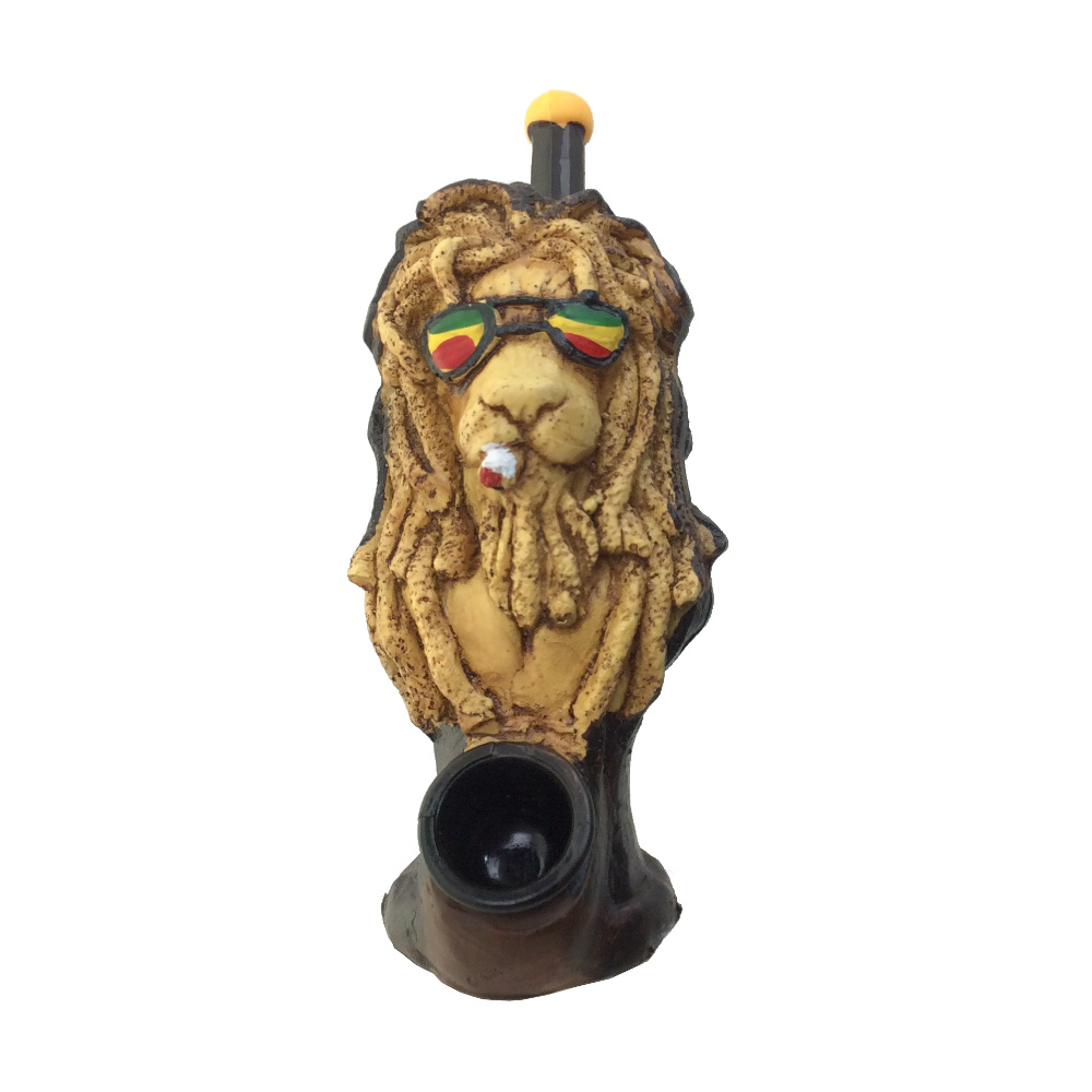 CLAY RASTA LION HAND PIPE