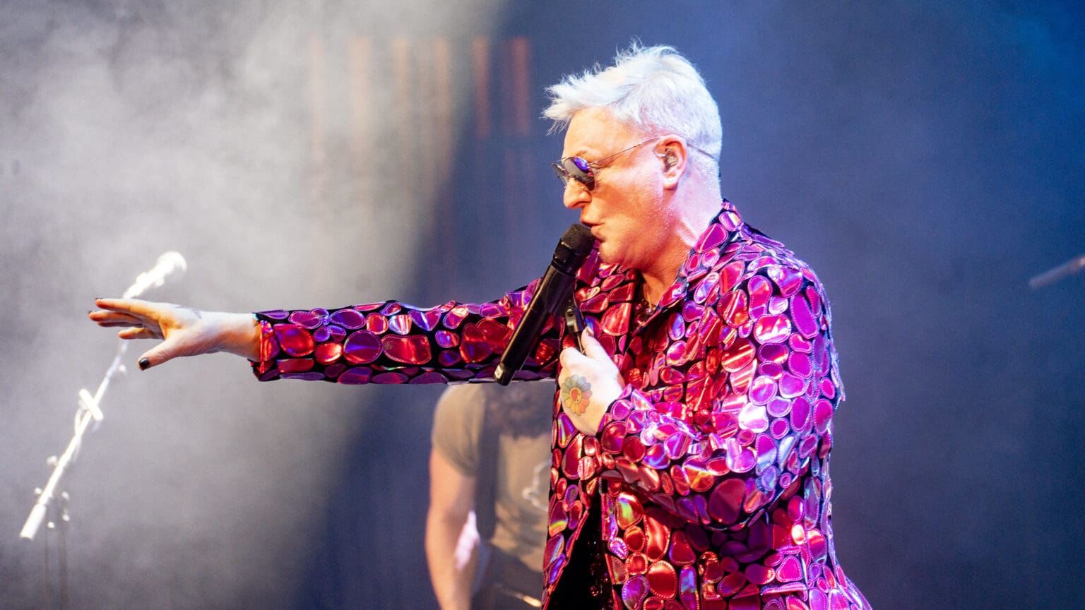 Live Review: Andy Bell @ Lincoln Theatre -- 10/17/25 | Parklife DC