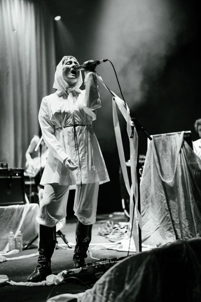 Snapshots: Cate Le Bon @ Howard Theater — 1/12/26 | Parklife DC