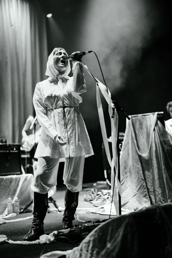 Snapshots: Cate Le Bon @ Howard Theater — 1/12/26 | Parklife DC