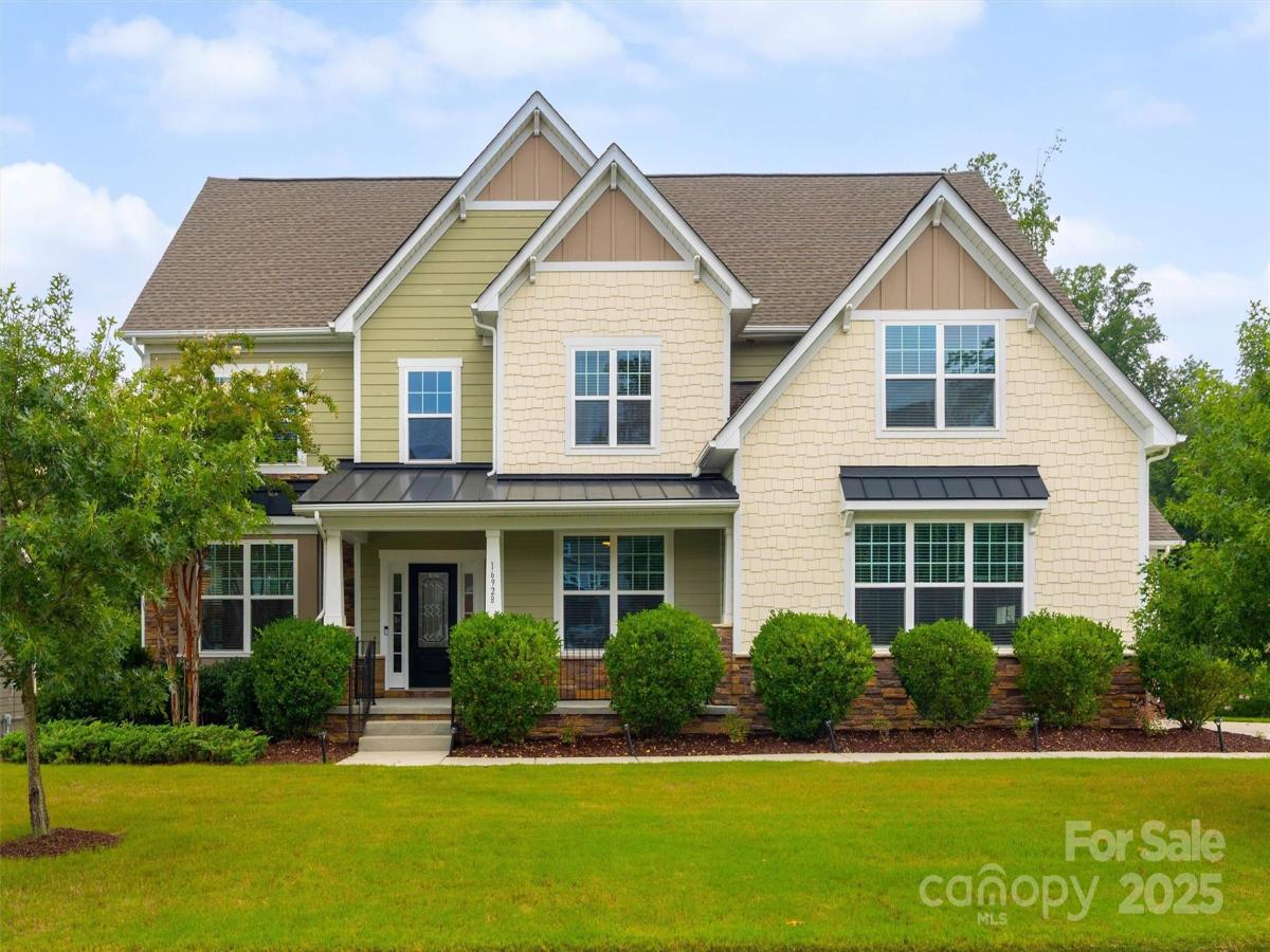 16928 Alydar Commons Lane Charlotte NC 28278 MLS #CAR4289485