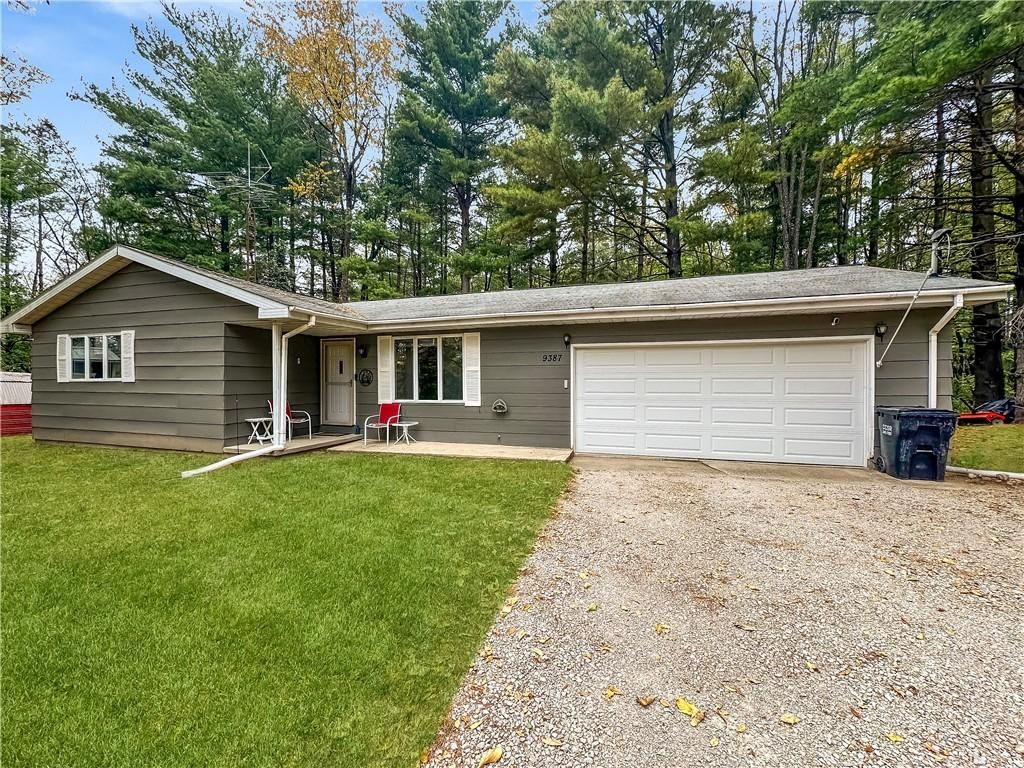 9387 Nees Street Ashmore IL 61912 MLS #6255775 – Carol and Company
