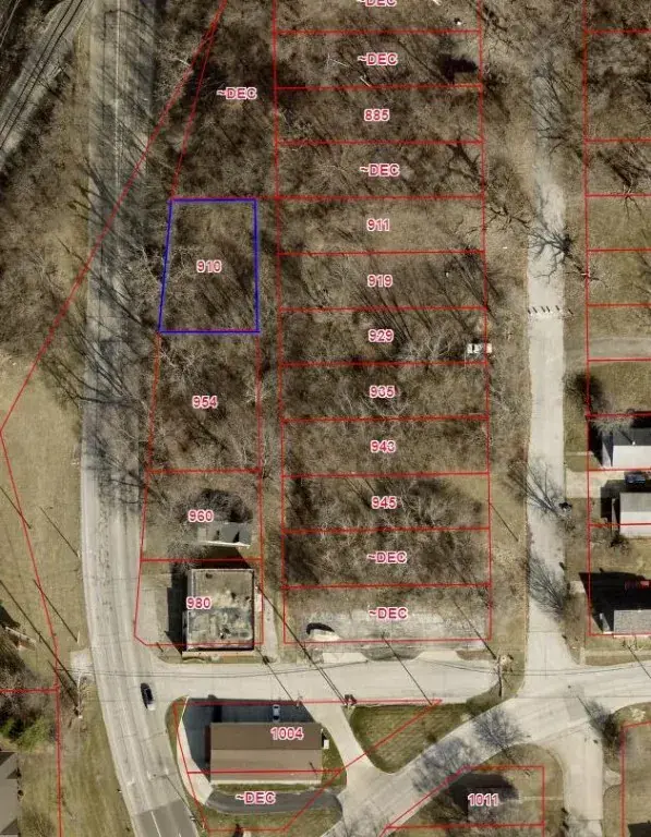 910 Main Street Decatur IL 62521 MLS #6256797 – Carol and Company